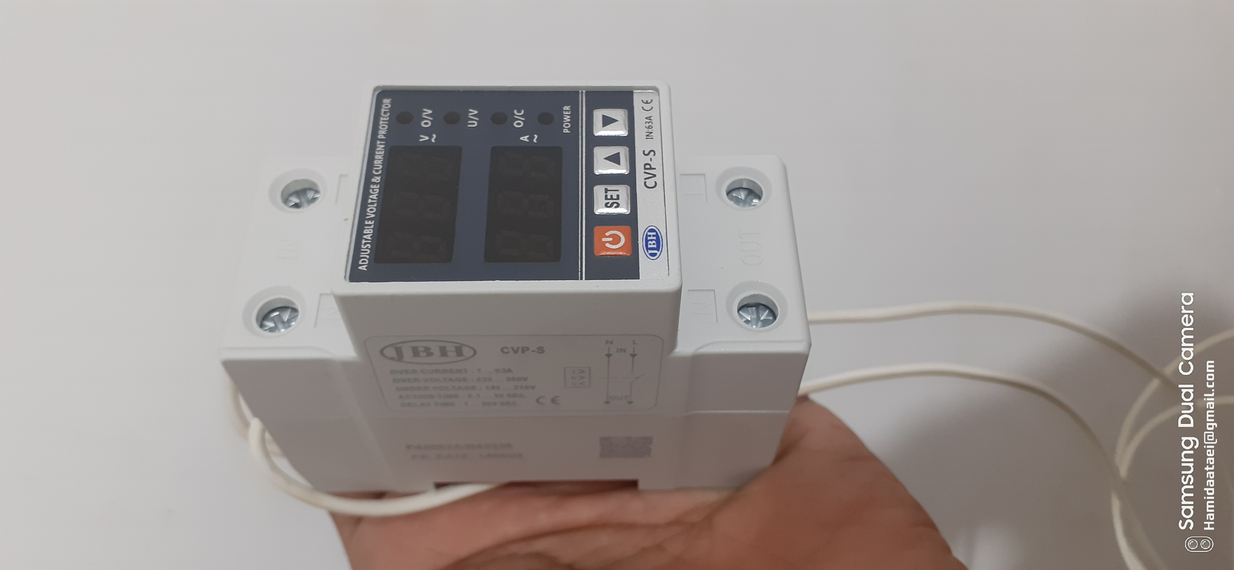 خرید و قیمت محافظ ولتاژ جریان تکفاز قابل تنظیم 63 آمپر دیجیتال JBH (محافظ مرکزی مدل CVP-S 63A ...